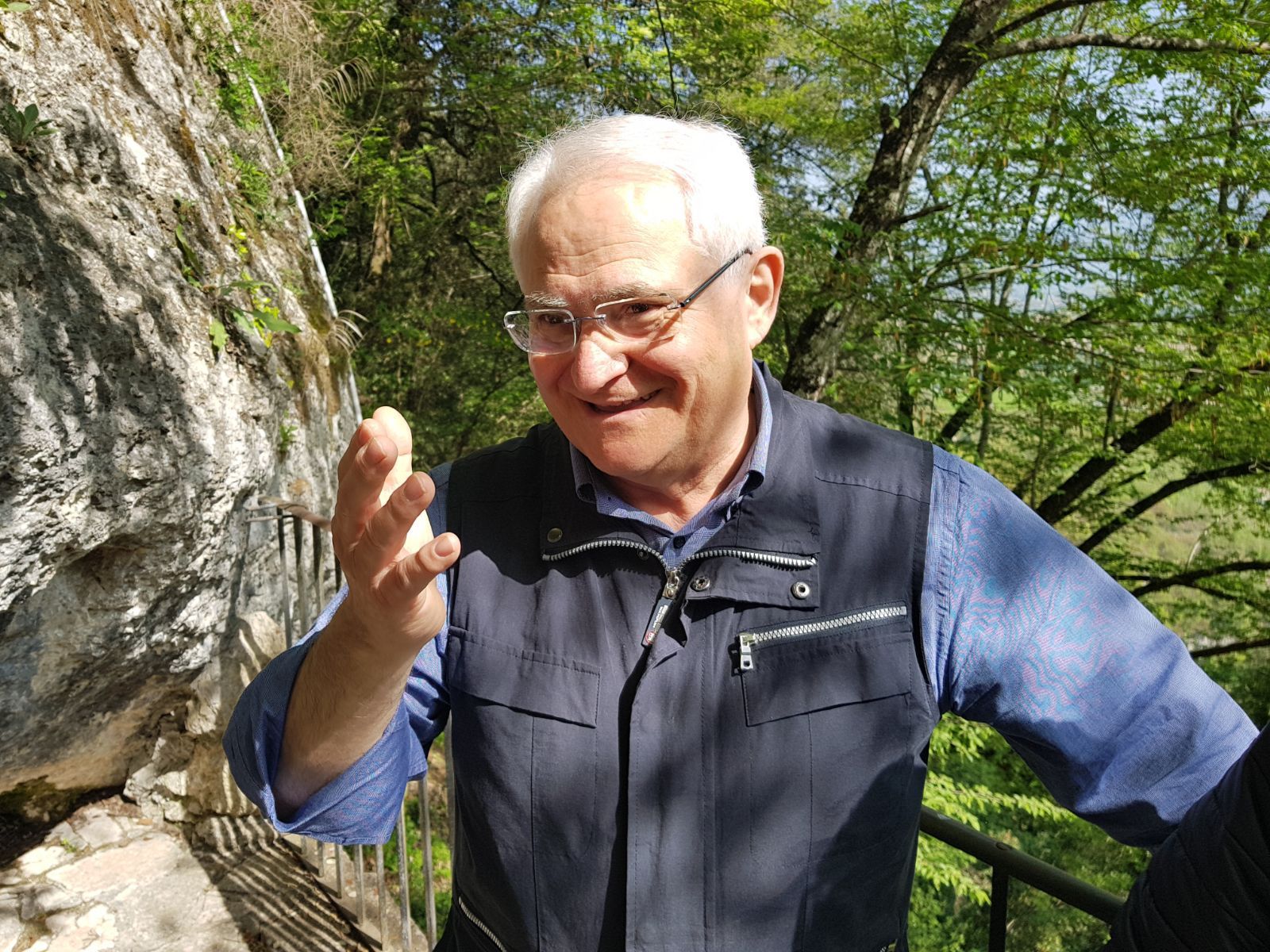 E’ morto padre Claudio: parroco di Guardia Vomano - Notizie - NUOVO ...