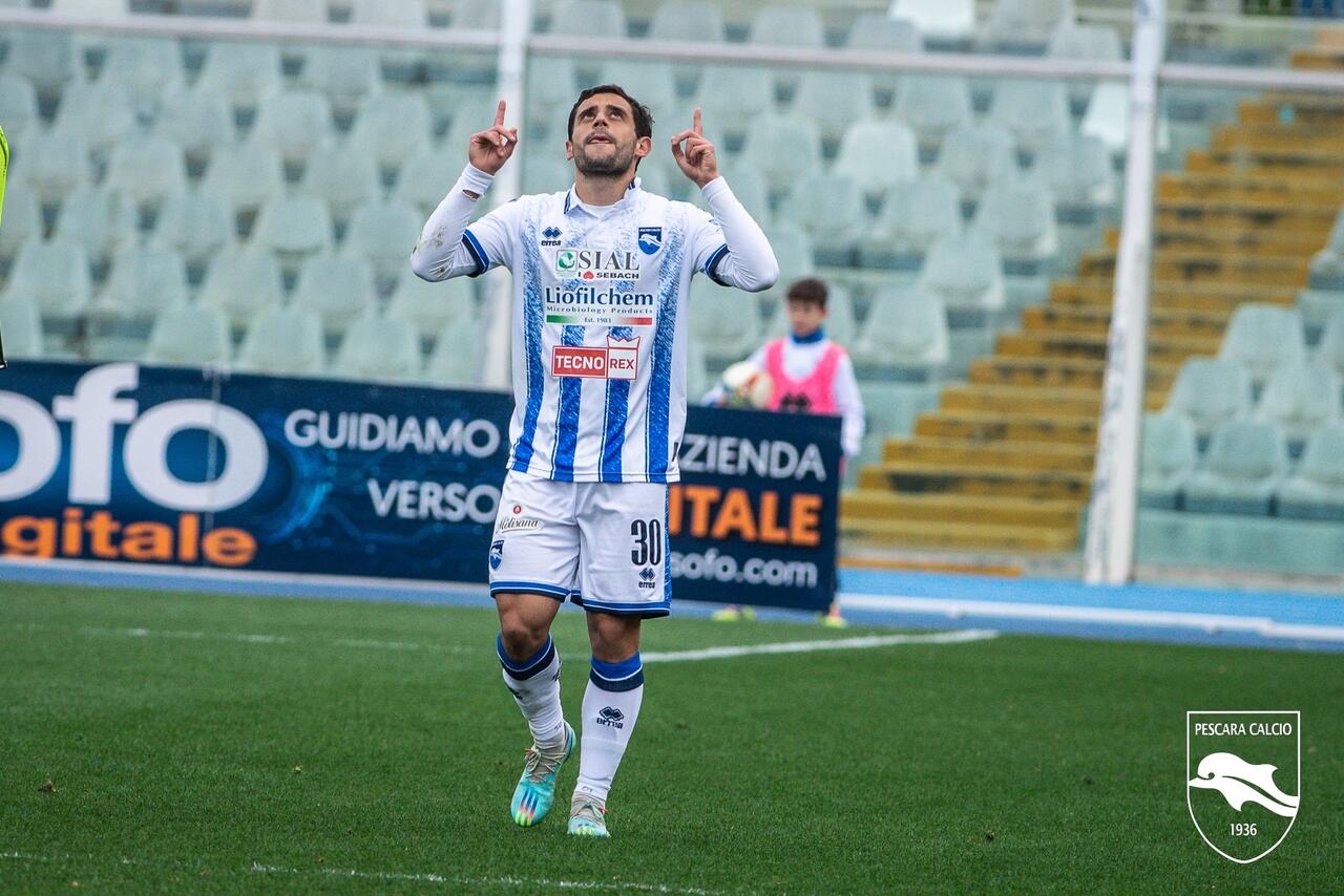 Il Pescara in finale nonostante il pari con il Cerignola - Notizie ...