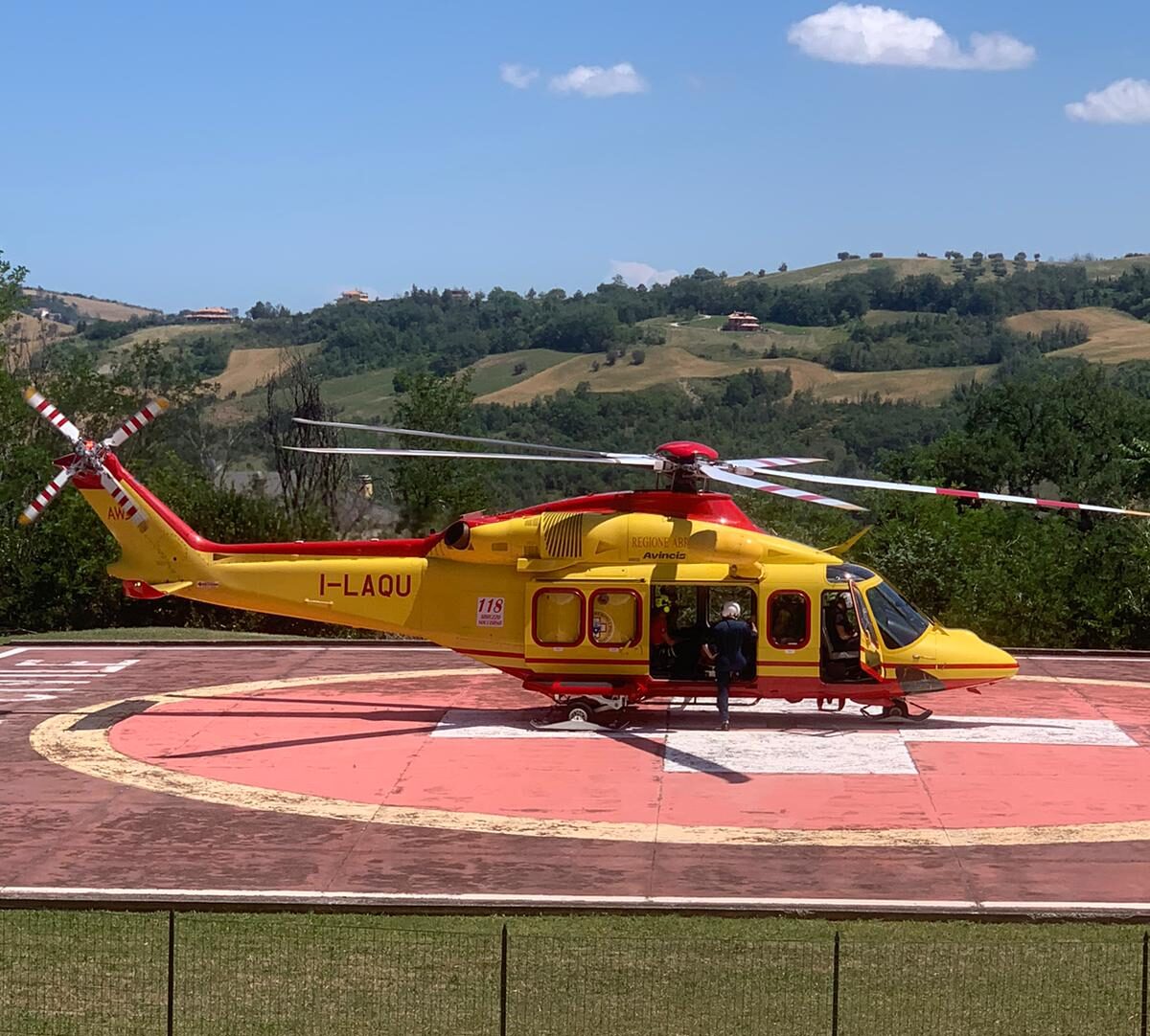 Scontro sulla A14: motociclista soccorso in elicottero - Notizie ...