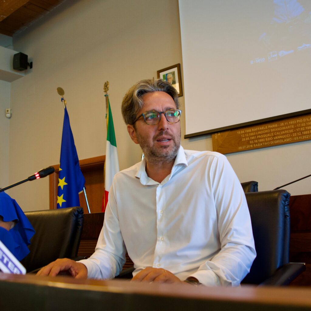 Abbandono dei rifiuti, a Roseto maxi multa ad un cittadino - Notizie ...