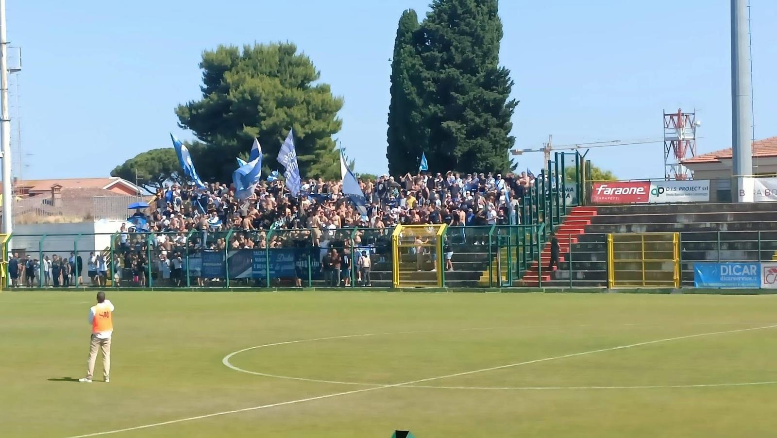 Giulianova, tensioni dopo Sant-Spal: nei mirino un mezzo della polizia ...